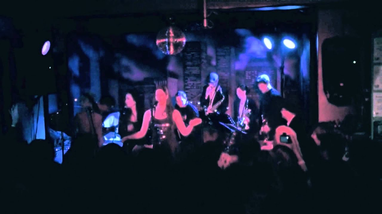 Salute to Amy Winehouse at the Joynt - YouTube