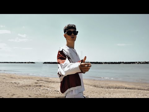 Debrealfk - Non Solo Oggi (Official Video)