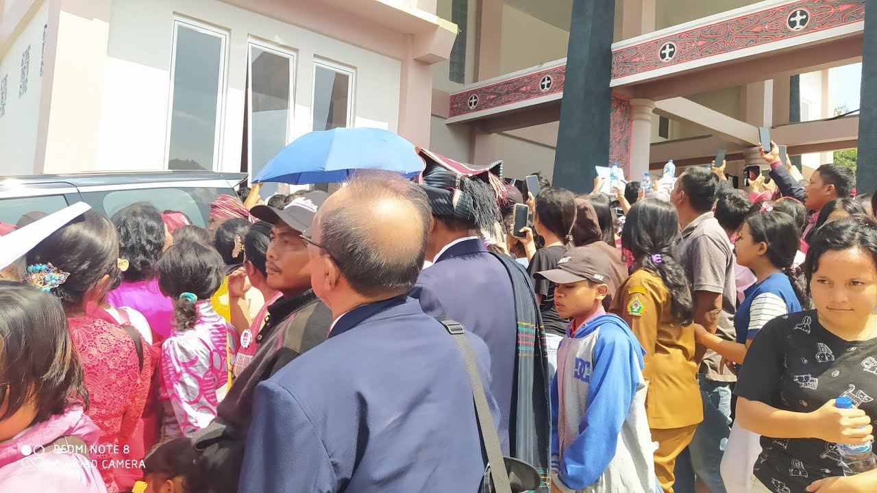 kedatangan pastor andi Simon di Samosir - YouTube