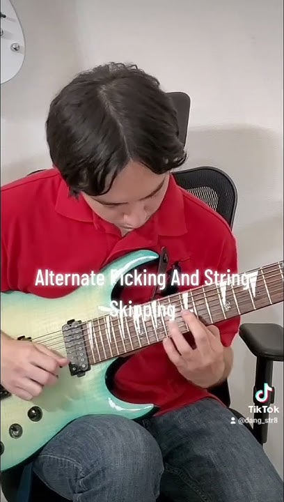 Alternate Picking And String Skipping - YouTube