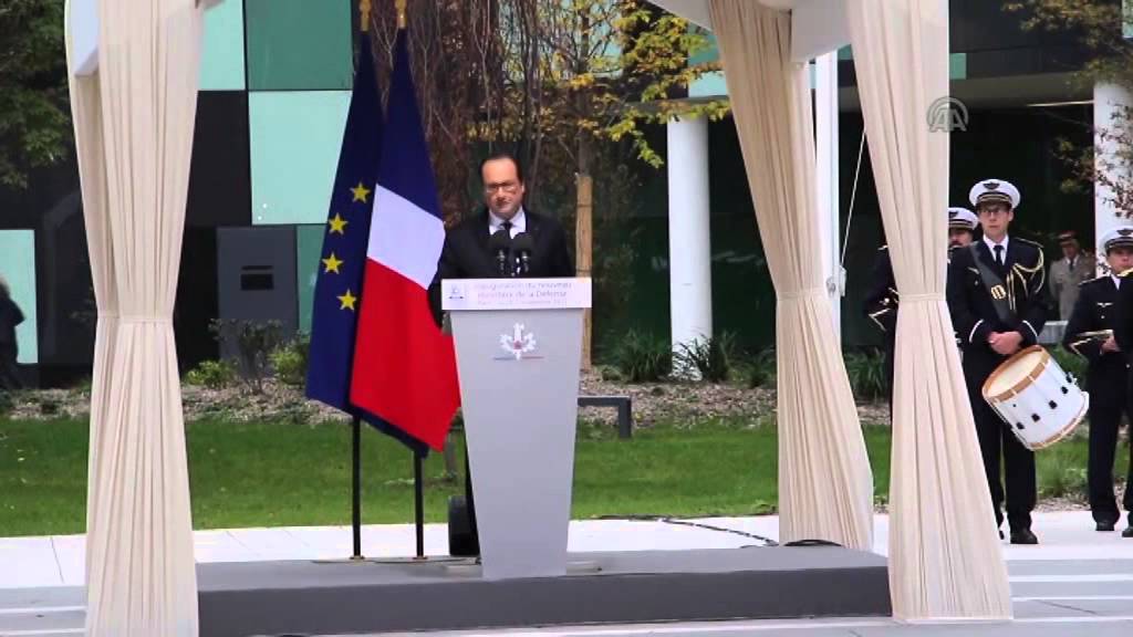 Inauguration ceremony of new French Defence Ministry - YouTube