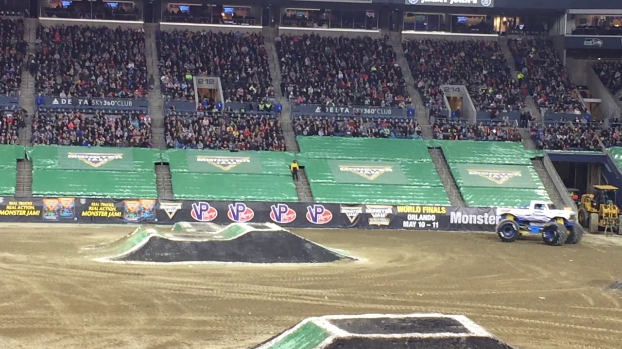 Seattle 2019 . MONSTER JAM . - YouTube