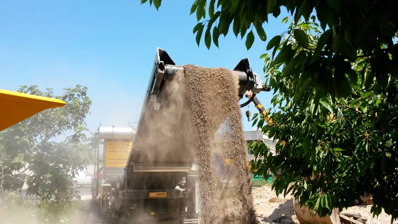 AGRI WORLD SRL - www.agri-world.it info@agri-world.it - YouTube