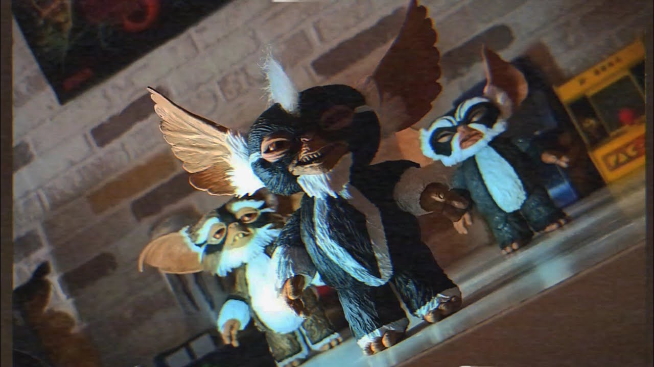 Gremlins 2: The New Batch Stop motion - YouTube