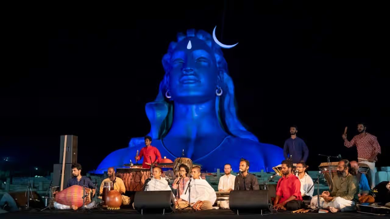 Adiyogi Shiva Light Show | Adiyogi Divya Darshanam - YouTube