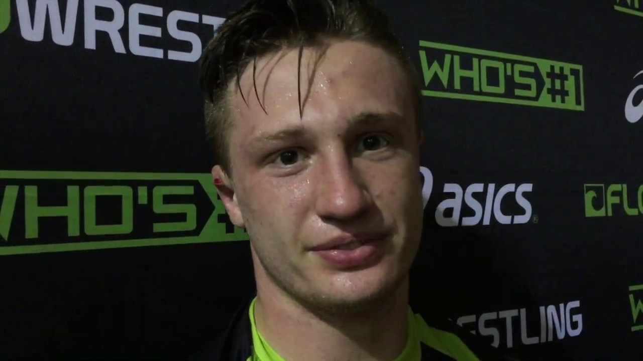 Gavin Hoffman talks about beating Michael Beard at Who's No. 1 - YouTube