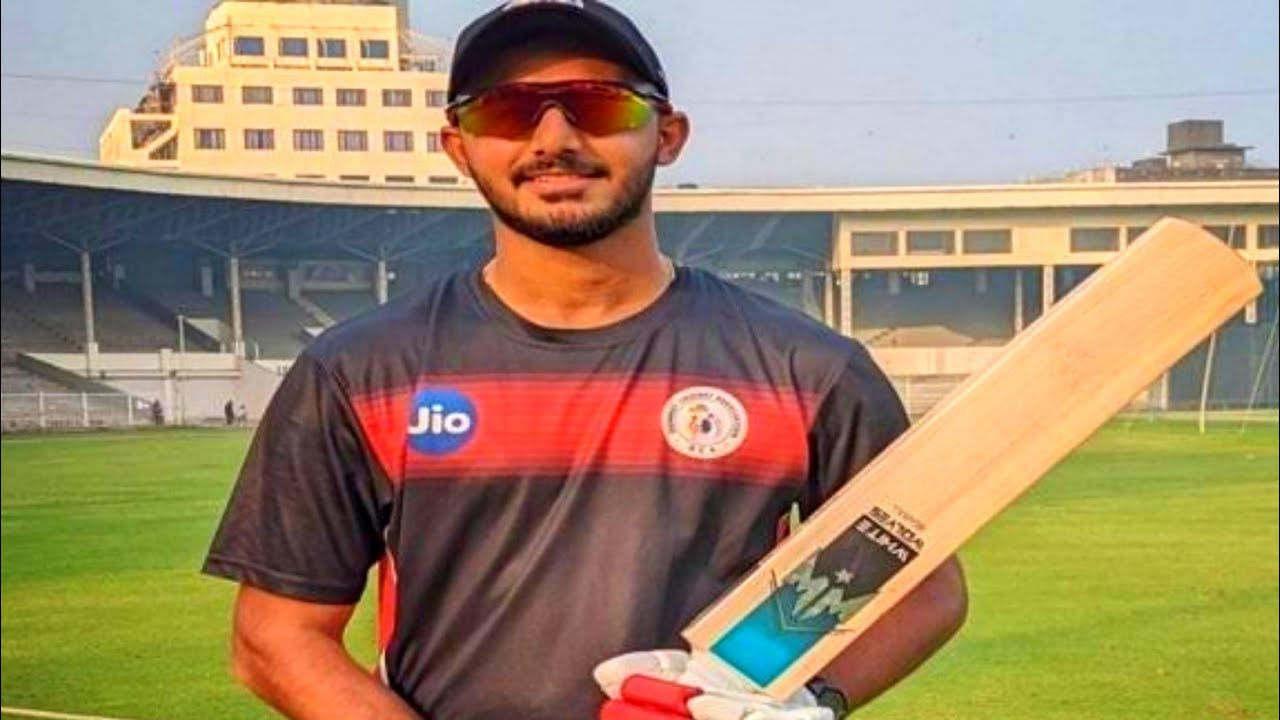 saurav chauhan batting|| Gujarat team player|| saurav chauhan|| - YouTube