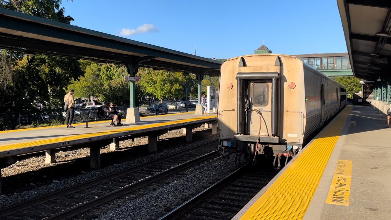 Saturday Afternoon MTA Metro North + Amtrak Diesel Train Action At ...