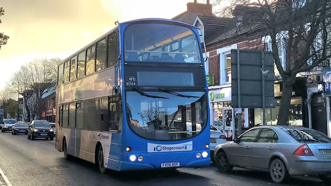 Ride on Stagecoach Skegness Volvo b7tl gemini 16944 FX06 AOF into ...