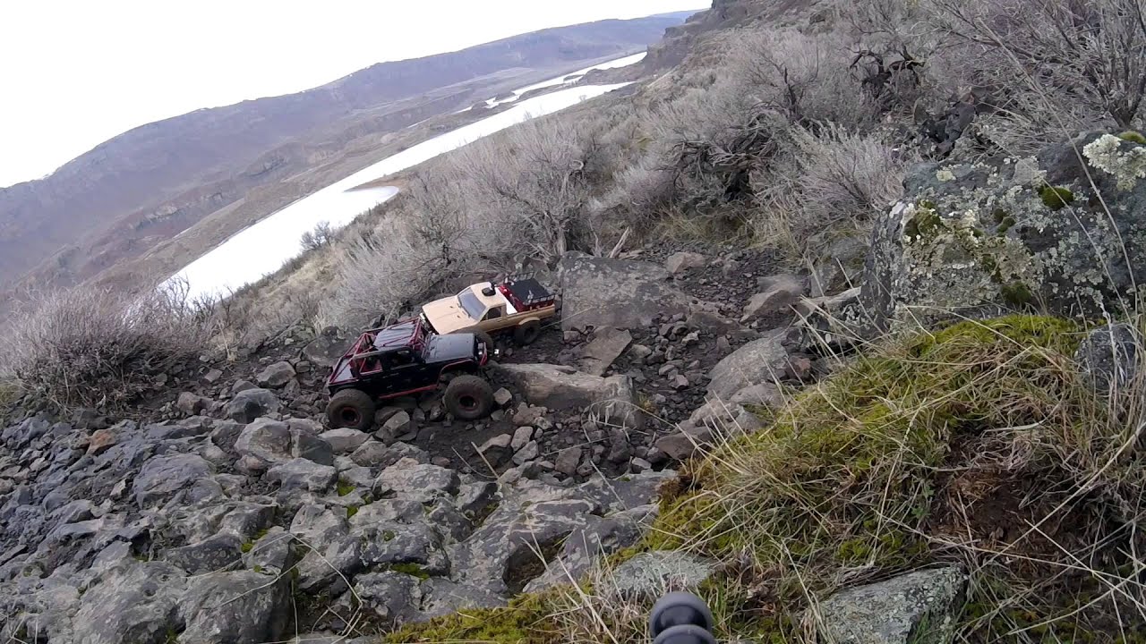 Scx10 and Wroncho Rc4wd trail run with go pro - YouTube