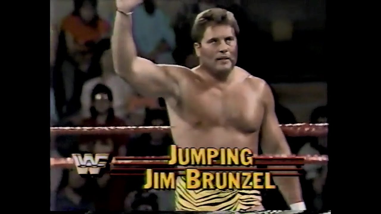 Randy Savage vs Jim Brunzell SuperStars July 7th, 1990 - YouTube