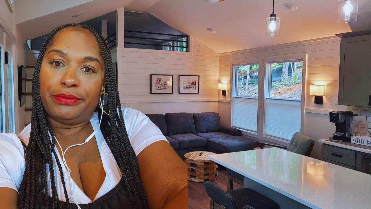 Lakeysha Keysha is live! - YouTube