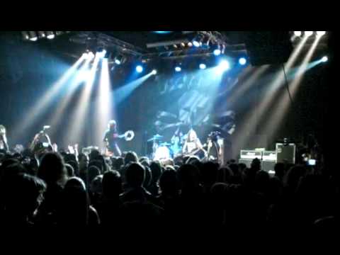 Buckcherry - Dead Again - YouTube