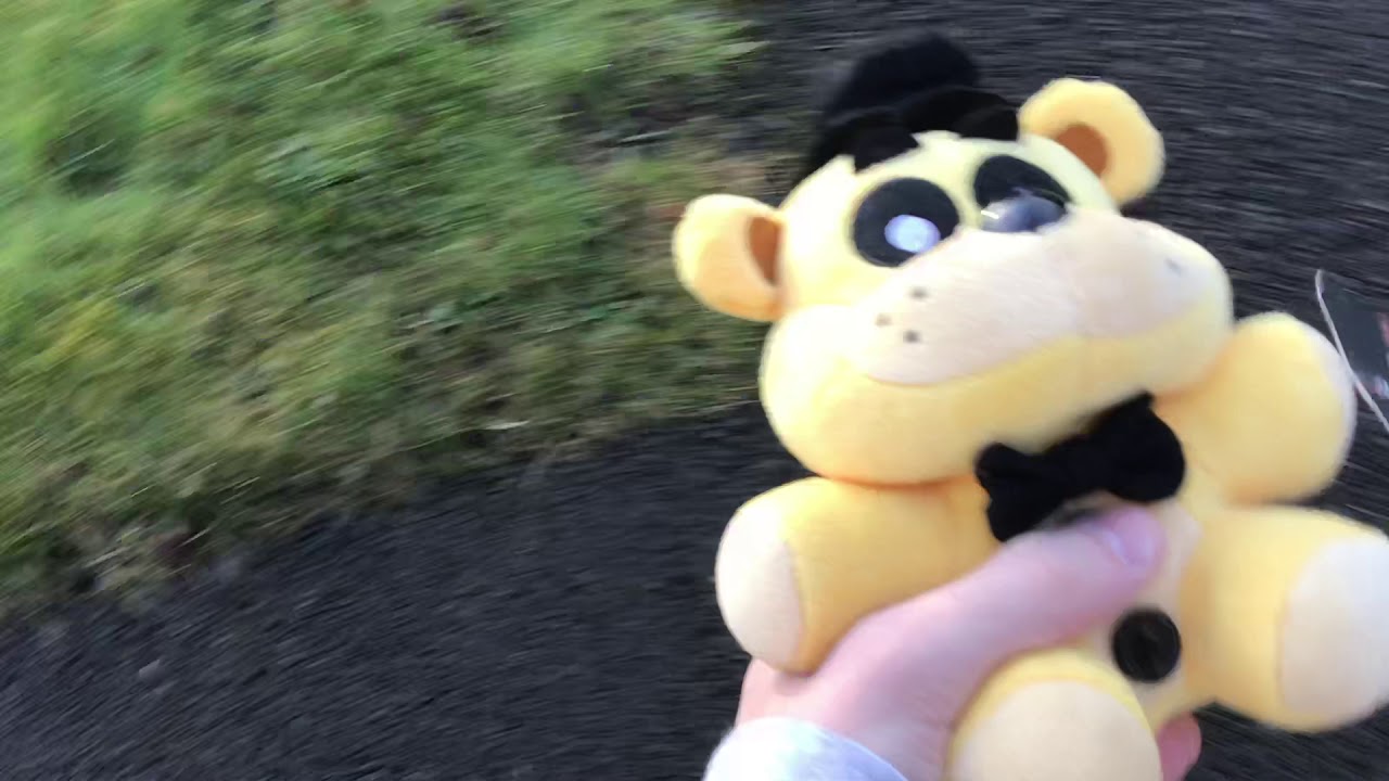 FNAF Golden Freddy Bootleg Showcases Fart Jetpack - YouTube