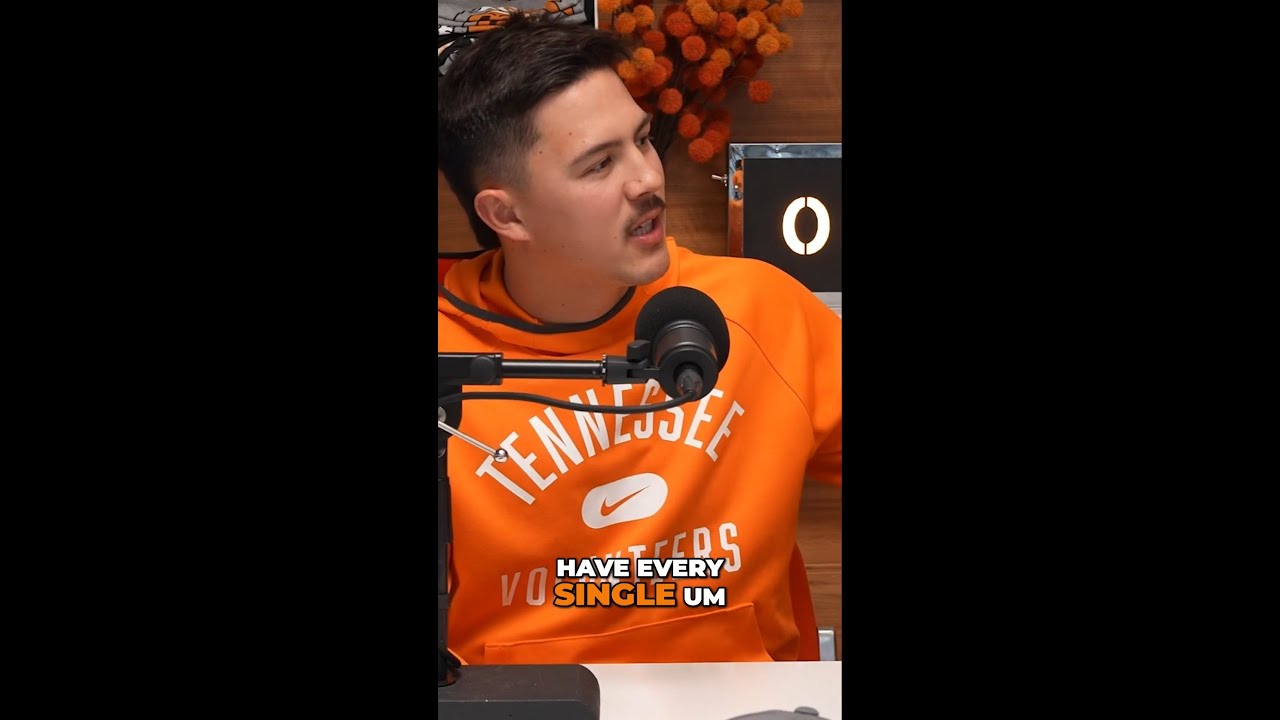 A Very Volunteer Group Chat - YouTube