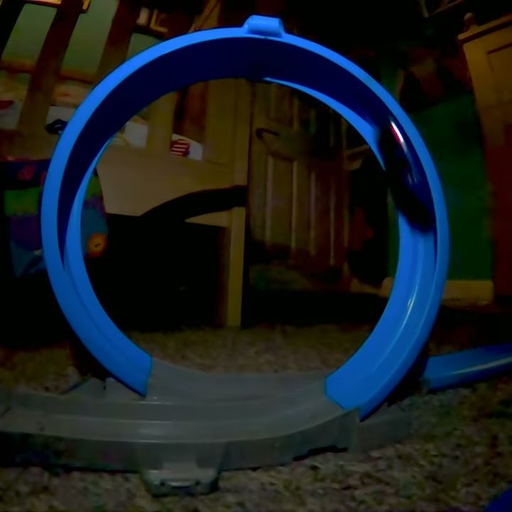 Loop-the-loop - YouTube