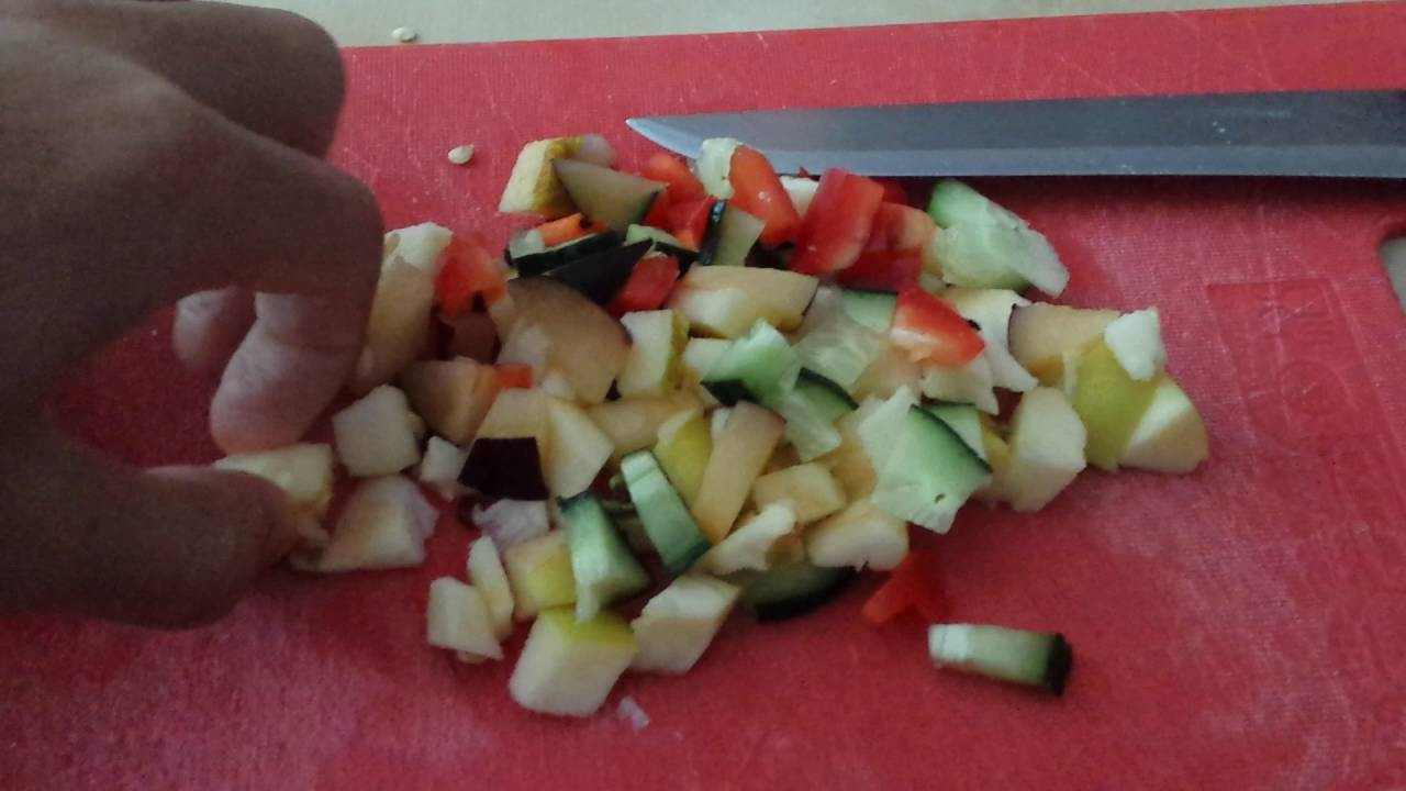 Preparando comida gourmet para nuestro loro (otoño) - YouTube