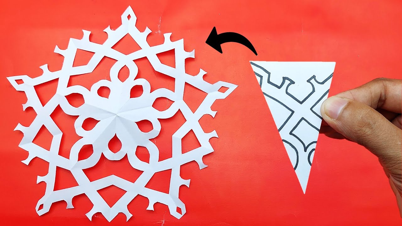 How to Make a Snowflake Out of Paper Easy Paper Cutting Snowflakes For ...