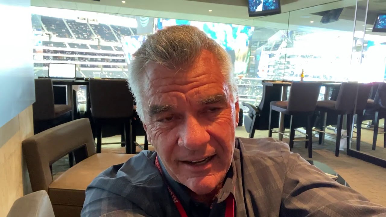 Cowboys Halftime Comedy Club here at AT& Stadium v Falcons - YouTube