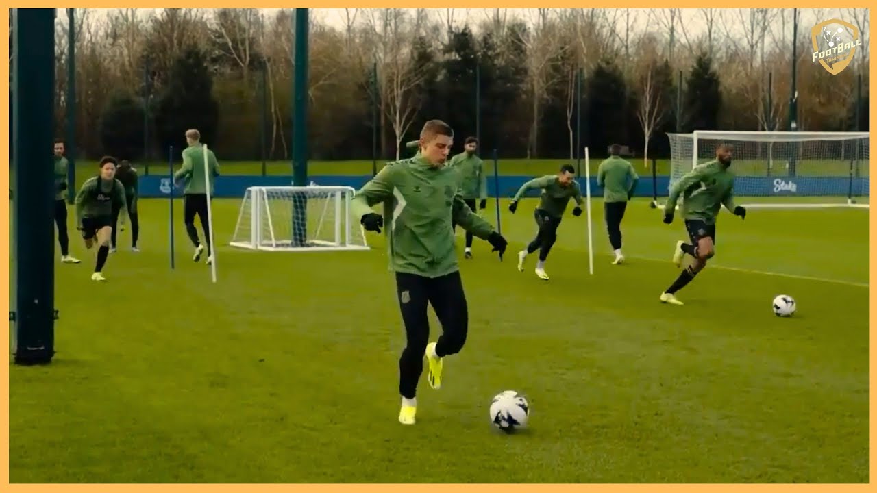 Everton Fc - Speed And Agility With Ball Control - YouTube