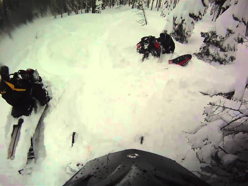 ski doo xp freeride vs polaris rmk pro - YouTube