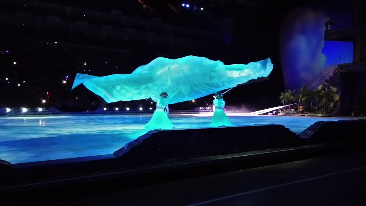 Disney On Ice pts. Dream Big at The O2 Arena (30.12.2018) - YouTube