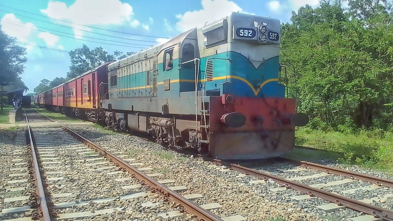 Sri Lankan Railway Calss M2 592 With Udayadevi Express Train At ...