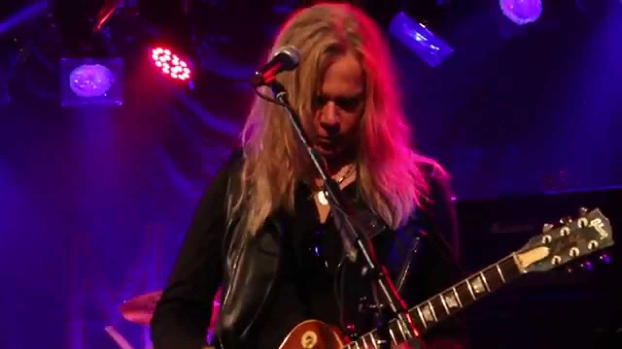 Vandenberg's Moonkings Japan Tour 2015 Aftermovie. - YouTube