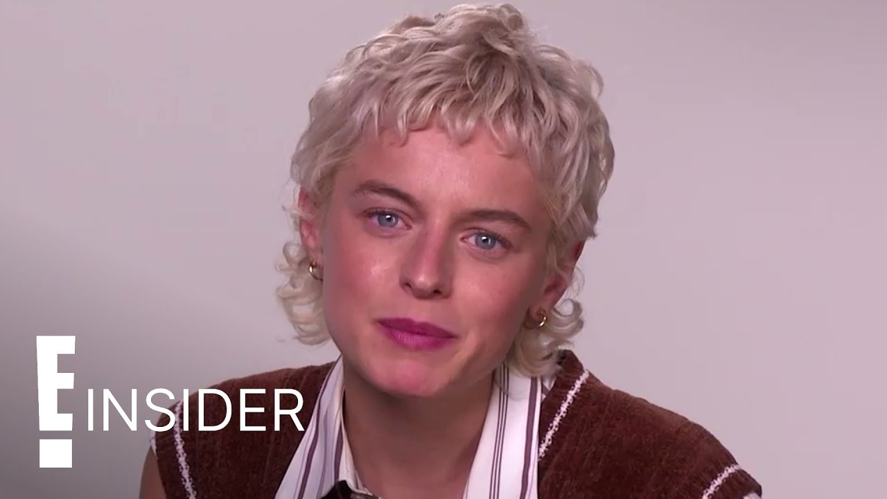 Emma Corrin Compares Lady Chatterley's Lover & The Crown Characters | E ...