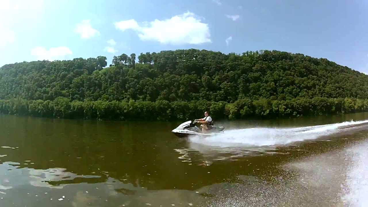 Lake Augusta + Jet Ski = FUNN - YouTube