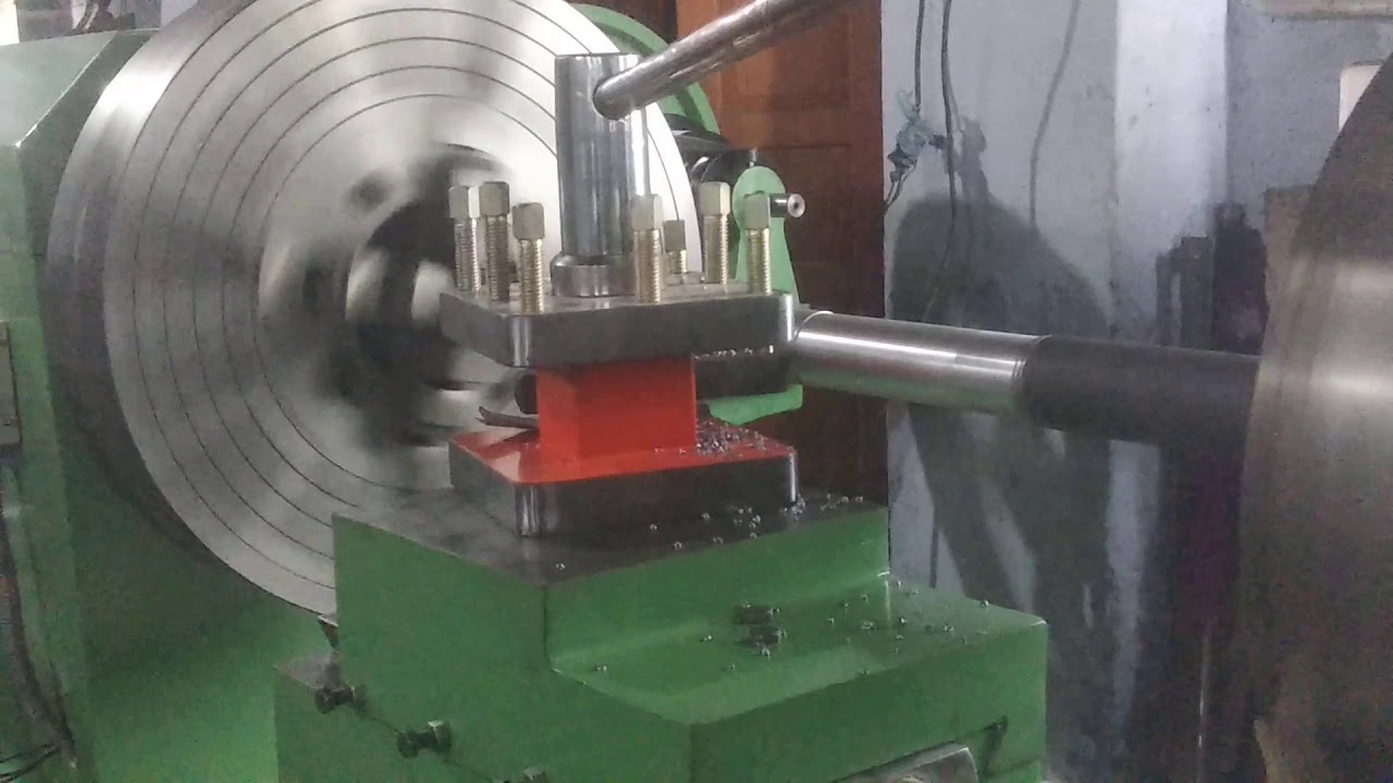 22 feet Double chuck Heavy Duty Lathe Machine - YouTube
