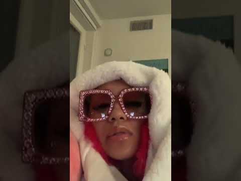 Saweetie's Instagram Live [4.17.20]