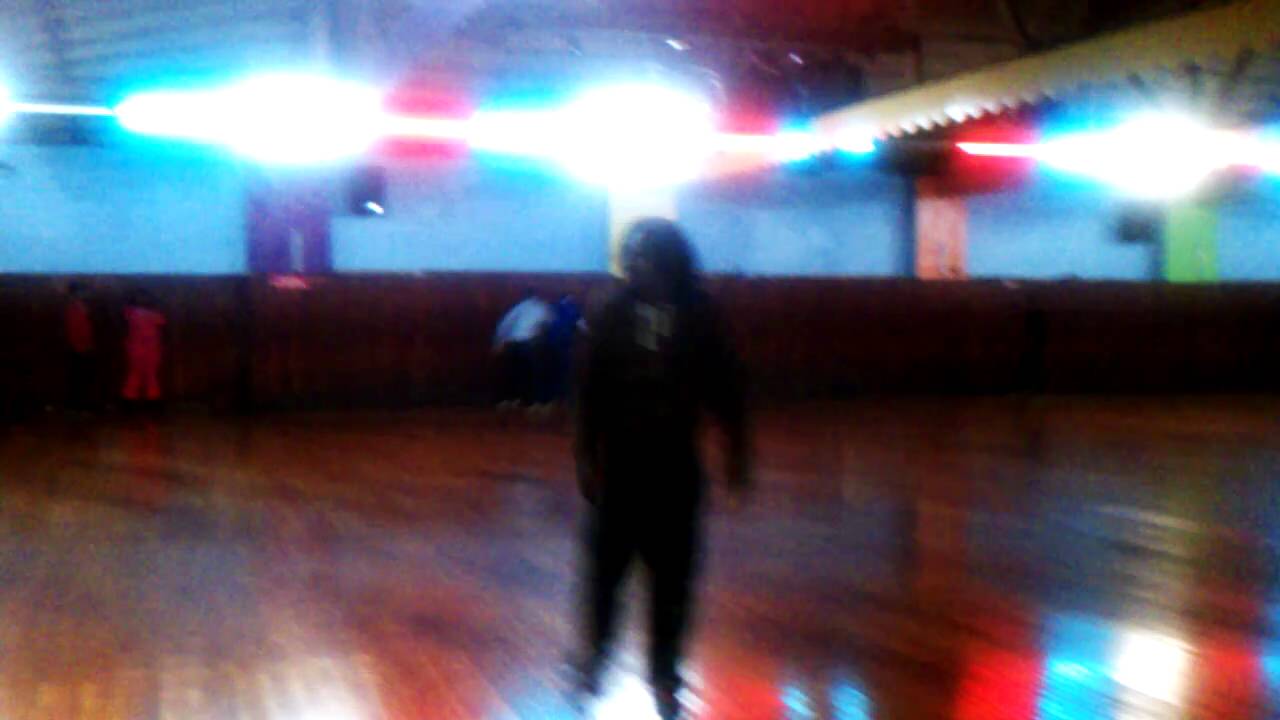 elmwood skating rink 12.28.10pt1 - YouTube