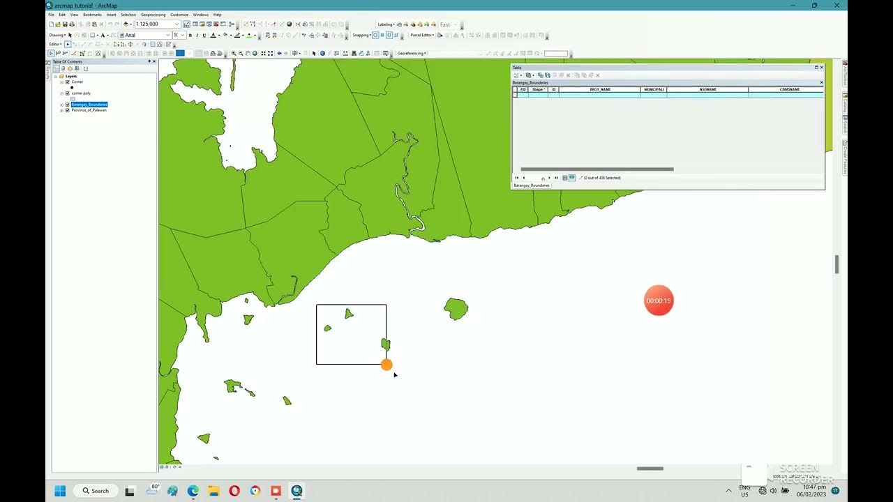 10 - How to separate a single features in a shapefiles into multiple ...