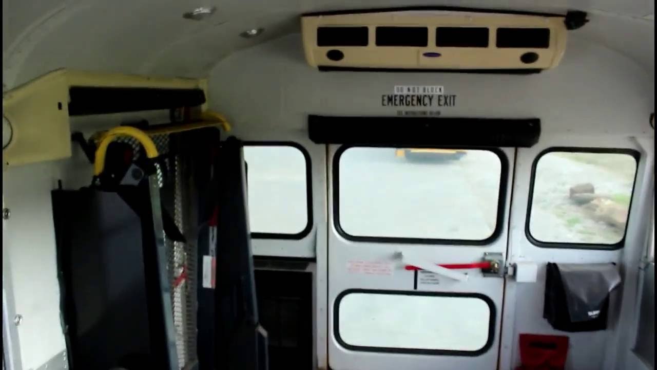 2007 Blue Bird Vision 27+2 - YouTube