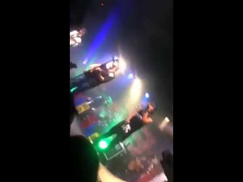 Emblem3 3000 thousand miles away Live