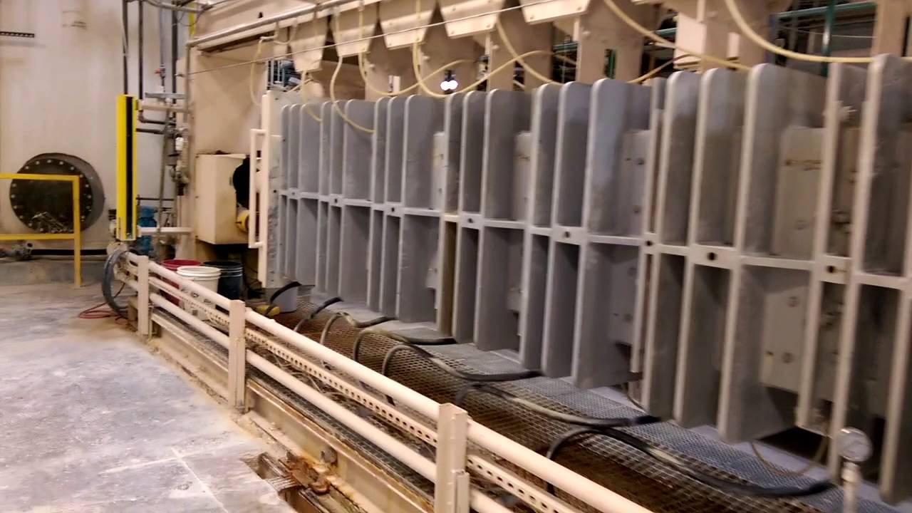 Porvair Tank Lid & Basin PC casting Machines - YouTube