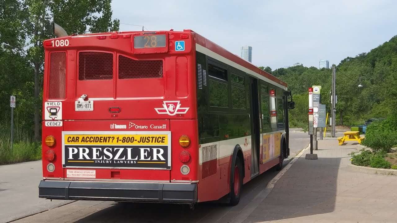 TTC Bus 1080 On Route 28 Bayview South To Davisville Station - YouTube