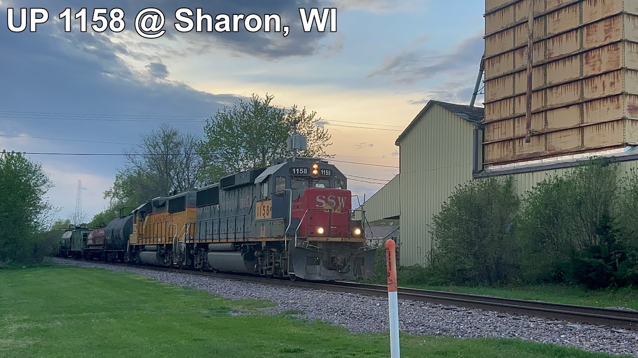 UP 1158 @ Sharon, WI - YouTube