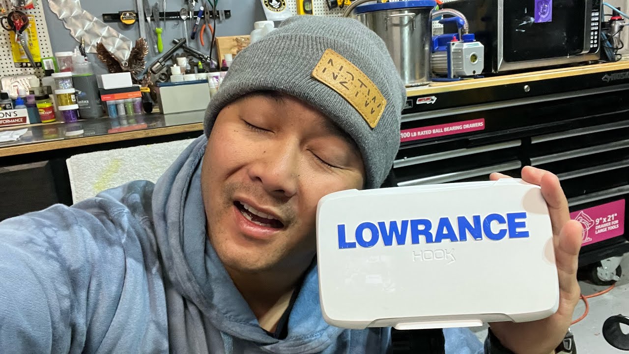 Installing the Lowrance Hook Reveal 5 Fish Finder on a Hobie Compass ...