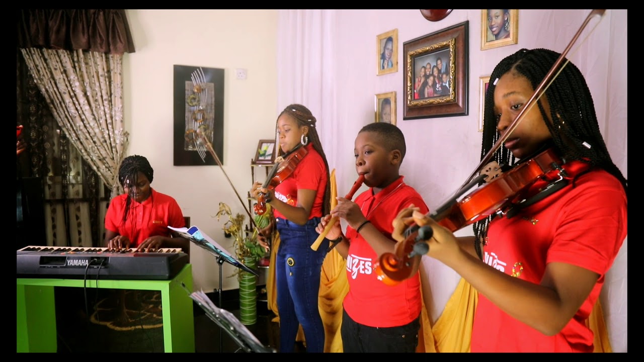 The CANIZES -Performing Edelweiss( Sound of music ) - YouTube