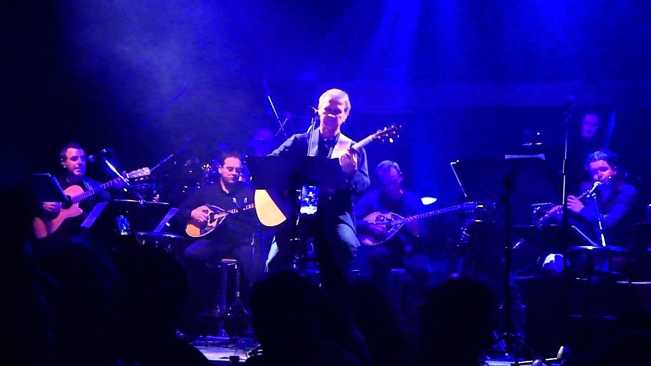 Ο ουρανος φευγει βαρυς - YouTube