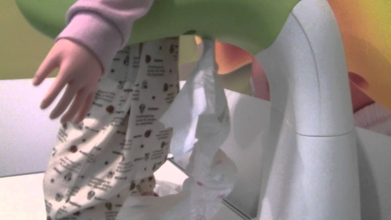 staand je baby verschonen met een handje extra - YouTube
