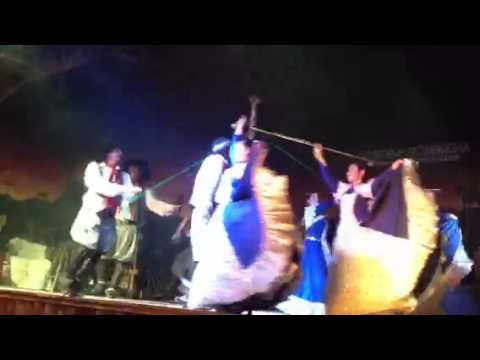 Dança da vara - YouTube