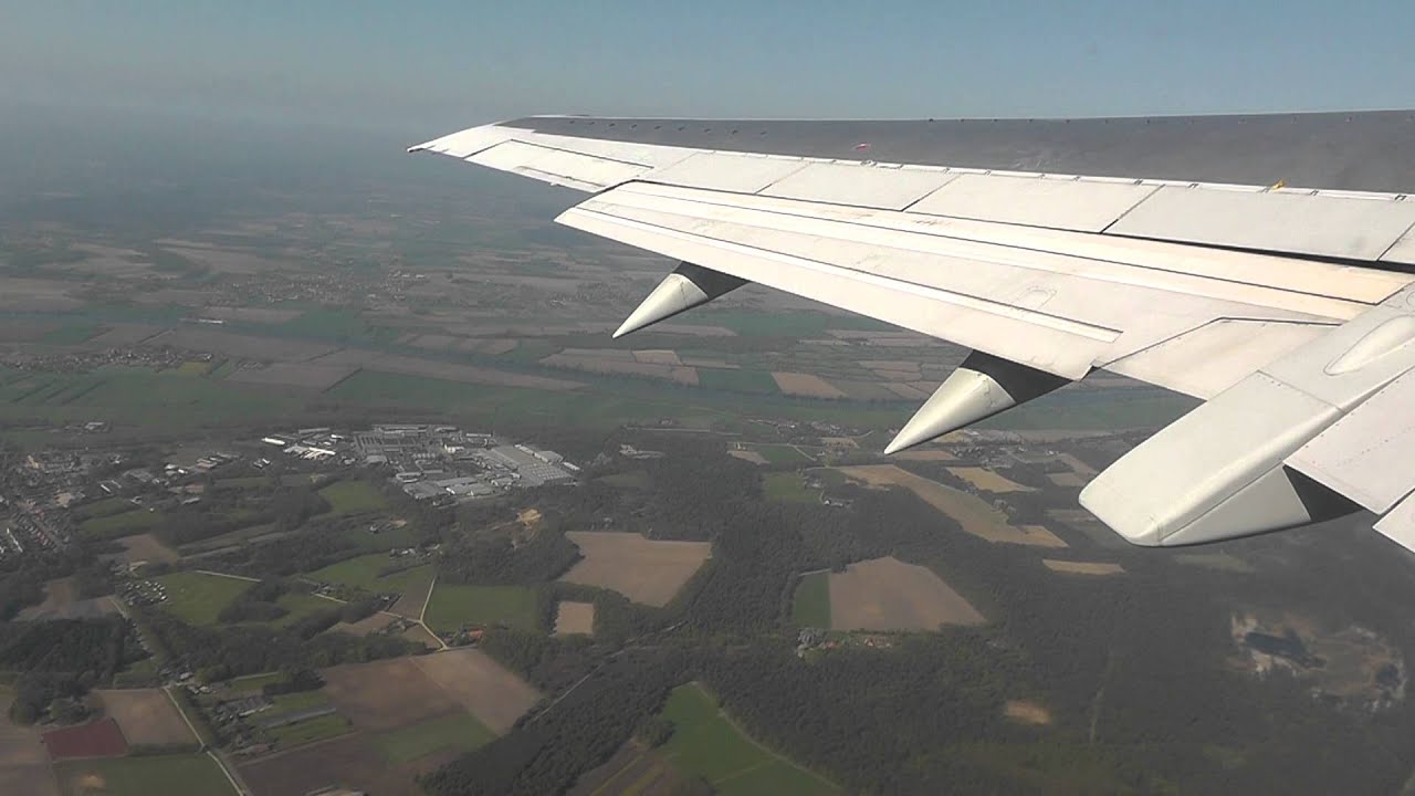 (HD) MUST SEE Great take off Tailwind Airlines from Niederrhein Weeze ...