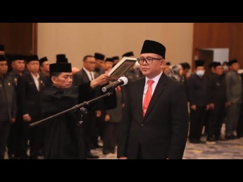 Pelantikan Sekda Bandung Barat/Ade Zakir Hasim, ST syah menjadi Sekda ...