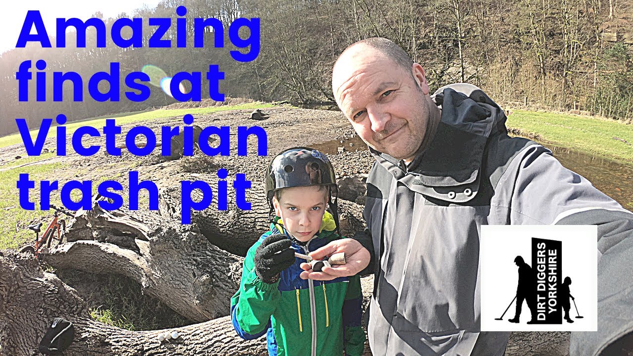Mudlarking at local river: beautiful tobacco pipes, glass stoppers ...