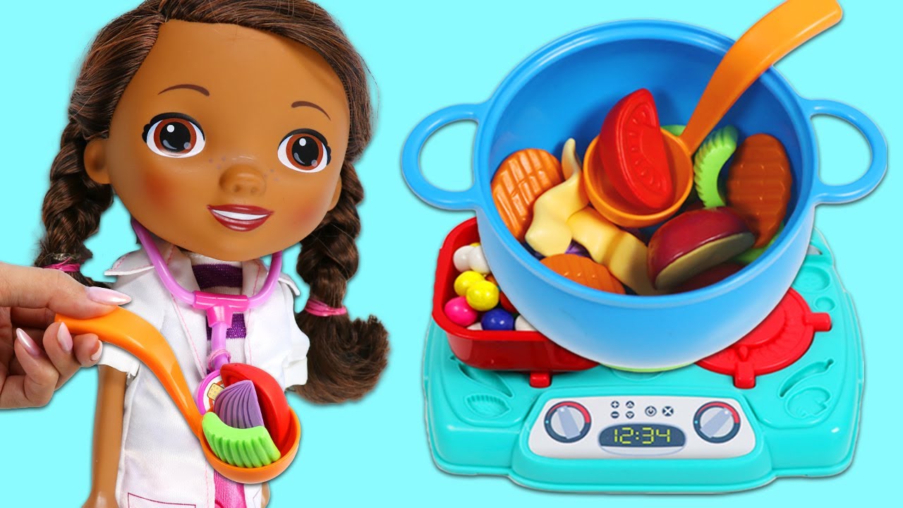 Doc McStuffins Feels Sick! Let's Cook Her a Healthy Veggie Soup! - YouTube