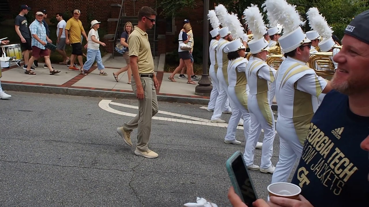 Georgia Tech Marching Band 2019 Ramblin' Wreck and Band's Arrival ...