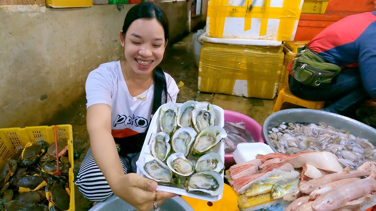 Amazing Seafood Market Scenes @Kompot Market - Fresh Seafood, Fish ...